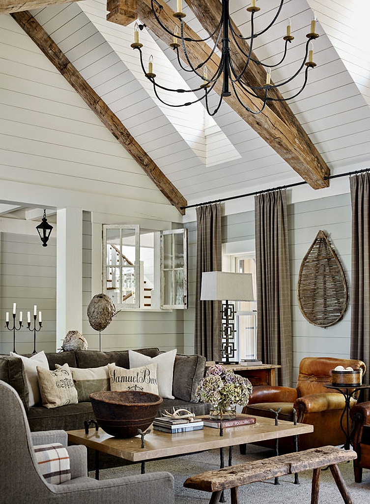 Beautiful Rustic Family Rooms