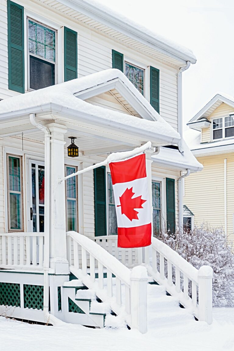 Front Porch Flag: Show Your Patriotism - Town & Country Living