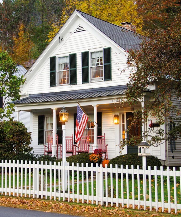 White House Collection: Timeless and Classic Appeal