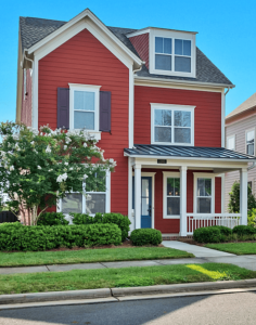 Red Houses, Maximalism, and Table Settings: Style Showcase - Town ...