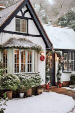 You’ll Love These 13 Cozy and Snowy Cottages