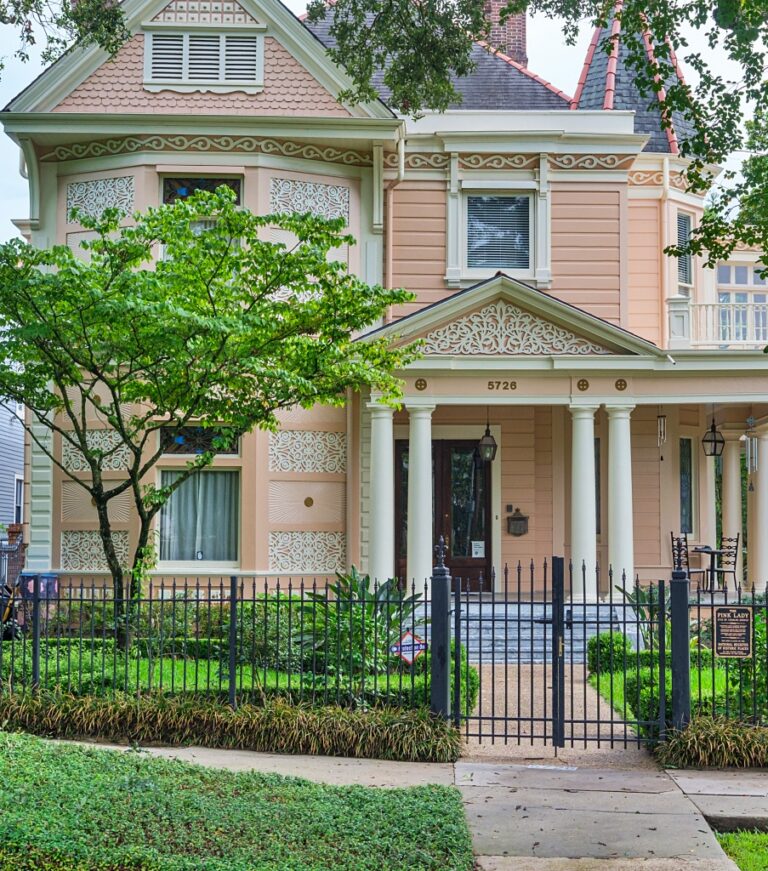 When You See These Historic Home Exteriors, You’ll Fall in Love