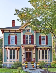 Old House Architecture That Tugs at Your Happy Heart Strings