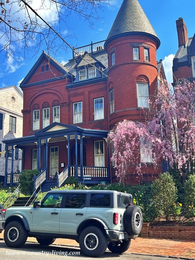 See Architectural Heritage in the Amazing Georgetown Neighborhood