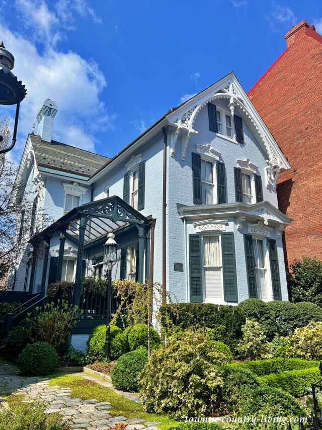 See Architectural Heritage in the Amazing Georgetown Neighborhood