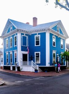 Look at the Happy Charm of Nantucket: A Historic Treasure