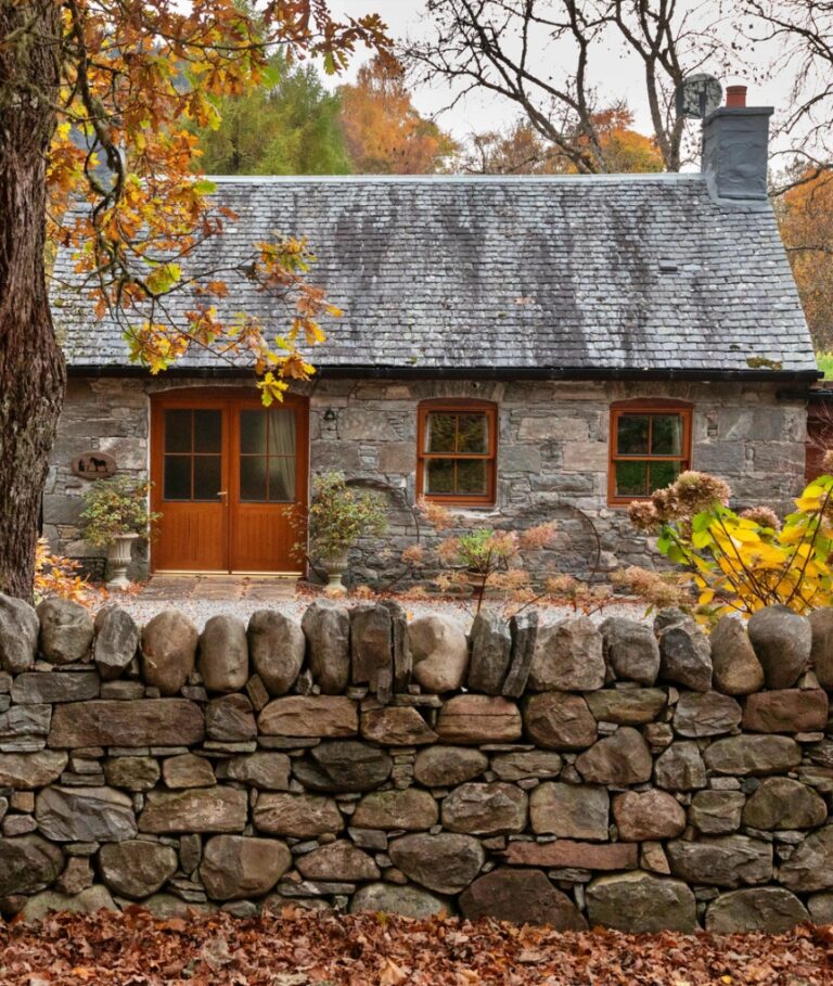 Fantastic Fall Cottage Collection: Embrace the Colors of Autumn - Town ...