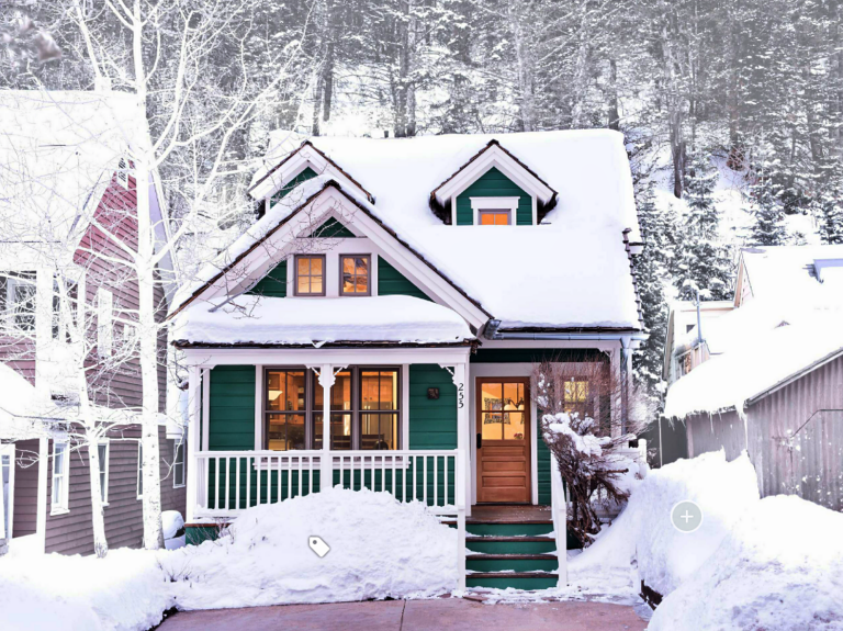 Stunning Snow-Covered Homes to Make You Appreciate Winter