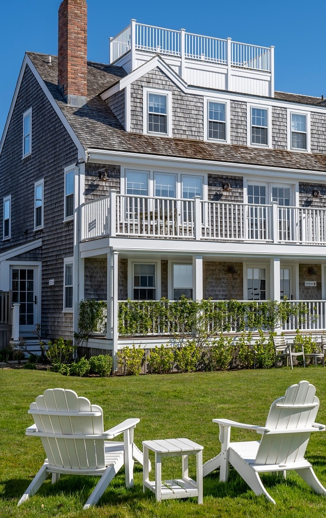 Why the Best Cape Cod Porches Are So Wondrous