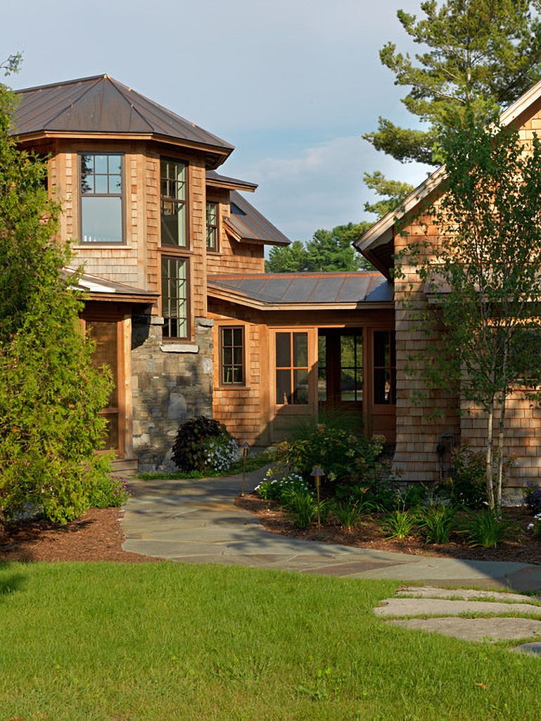 Lakeside Home: Sweet Serenity in the Amazing Adirondacks